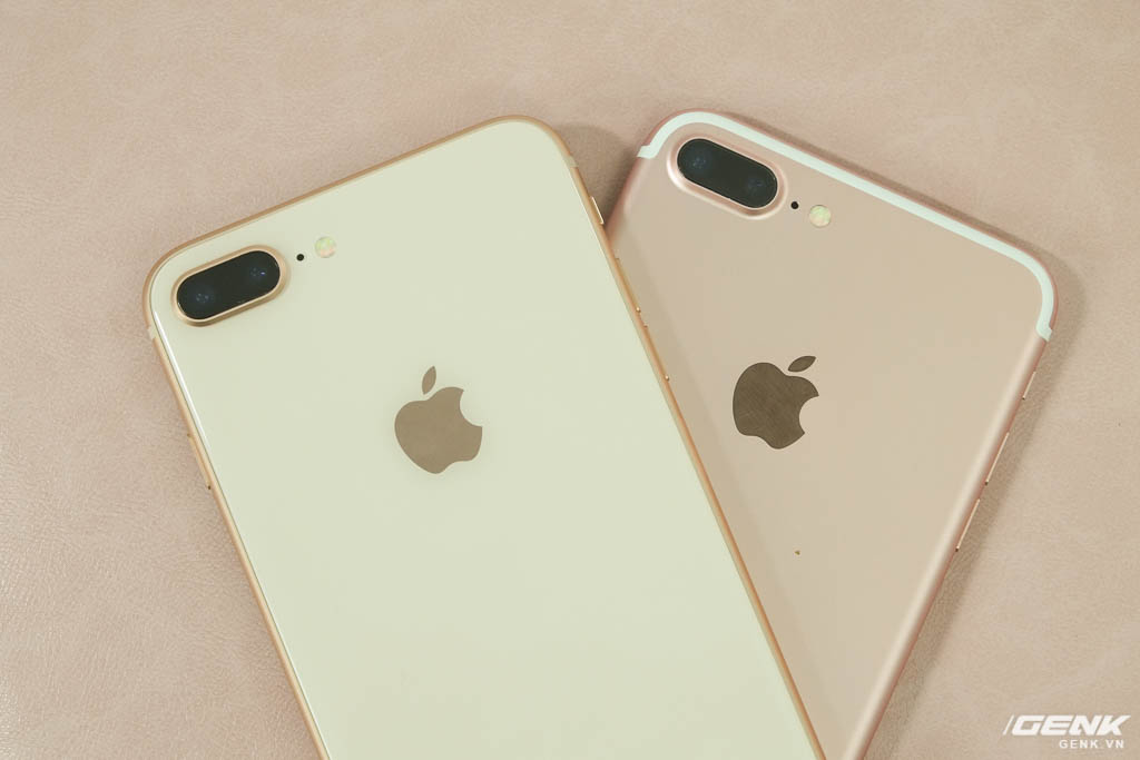 Đặt iPhone 8 Plus Gold cạnh iPhone 7 Plus Rose Gold mới thấy đây là sự ...