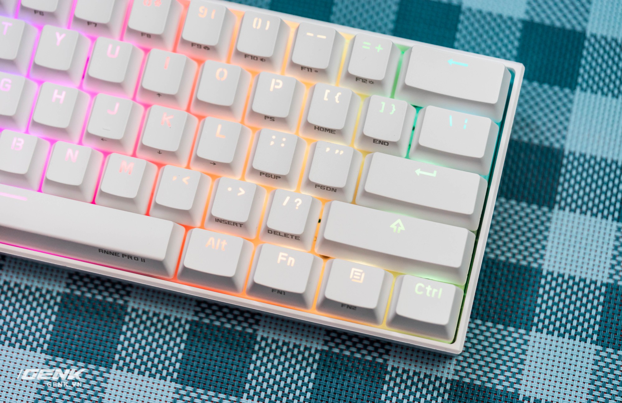 Đánh giá bàn phím cơ không dây Anne Pro II: Lùi một bước, tiến hai bước