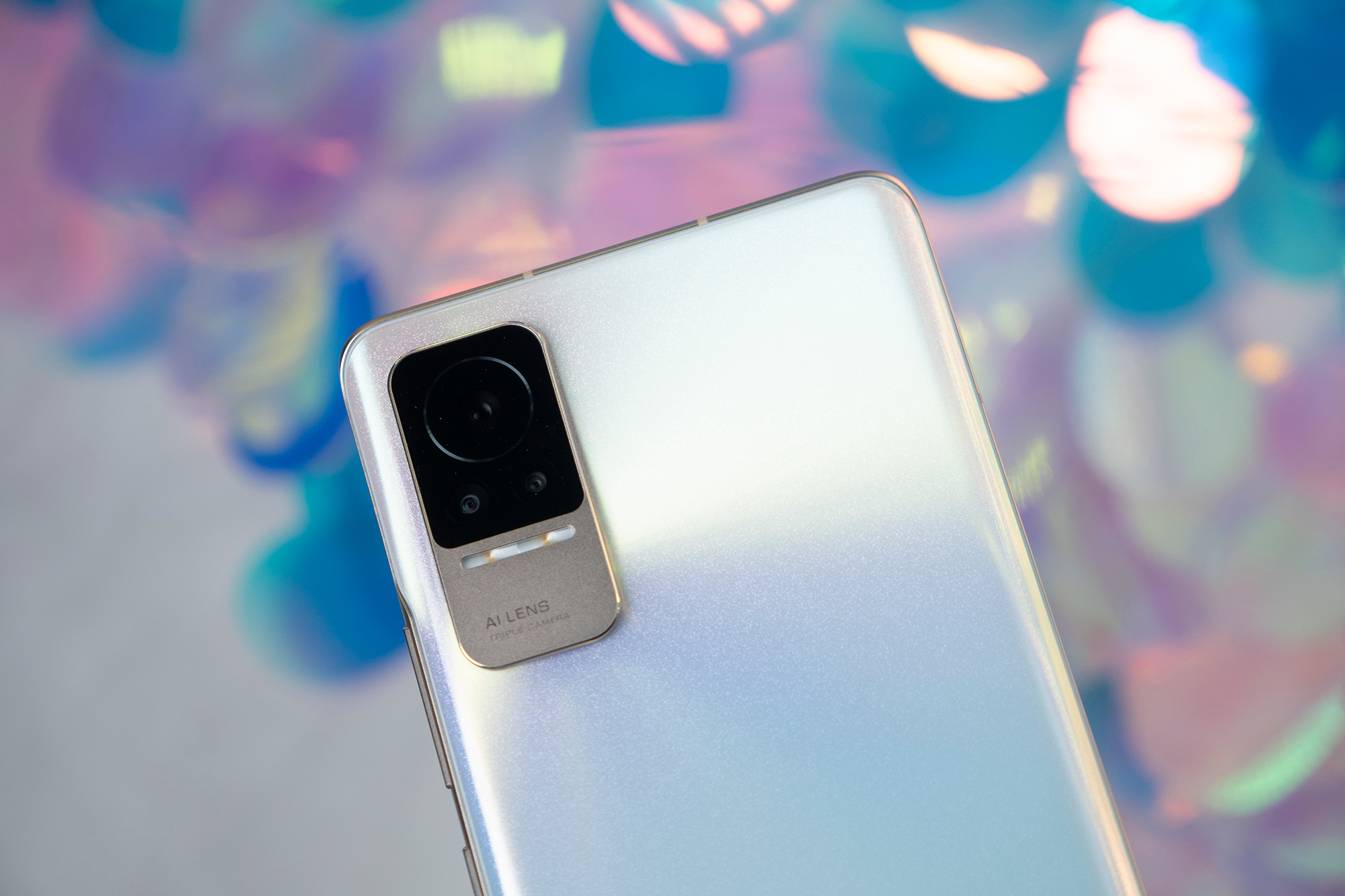 Xiaomi Civi 1S ra mắt: Snapdragon 778G+, camera selfie CyberFocus làm ...