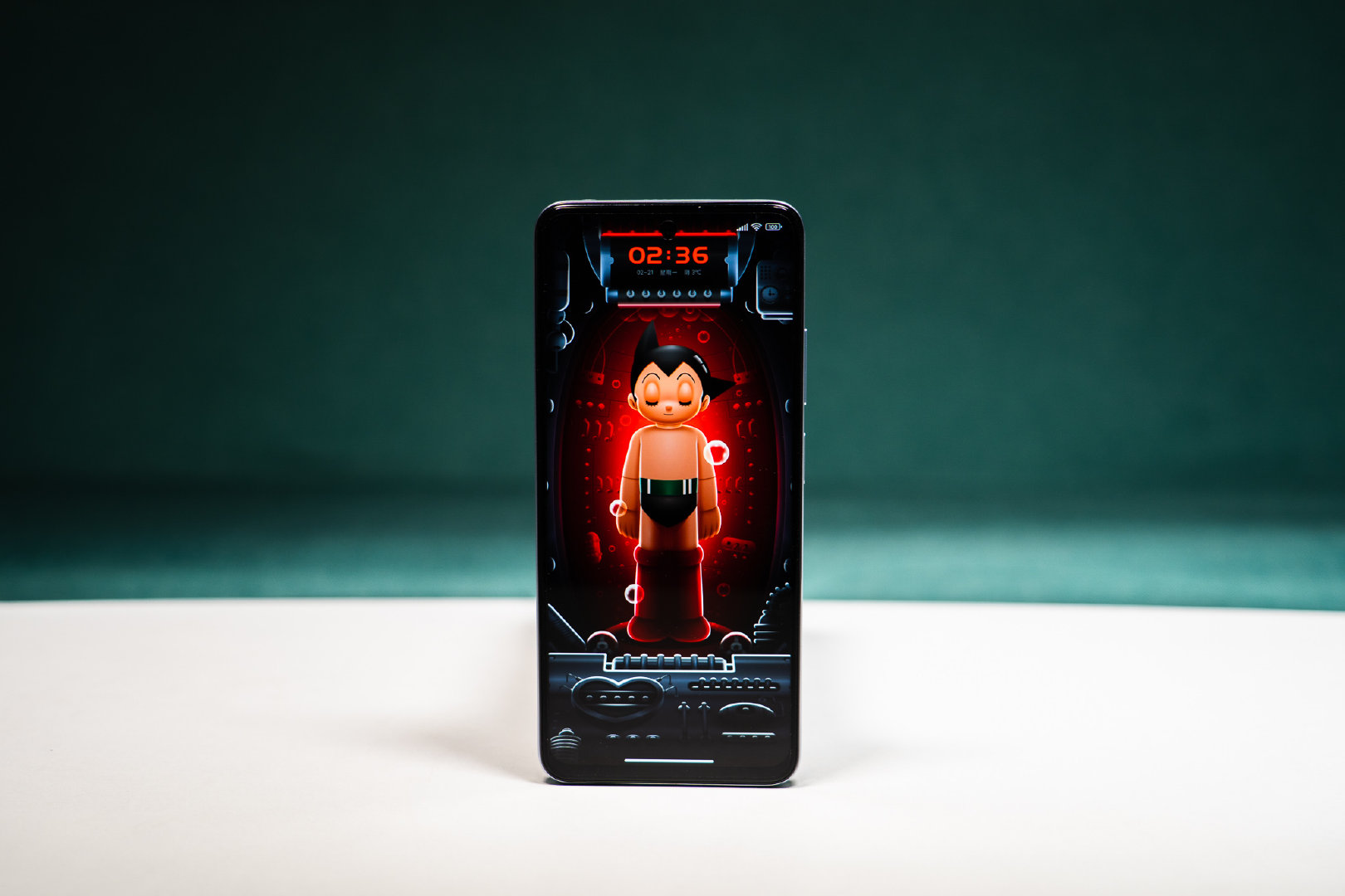 Ảnh thực tế Redmi Note 11T phiên bản Astro Boy đặc biệt, giá chỉ 8.7 ...