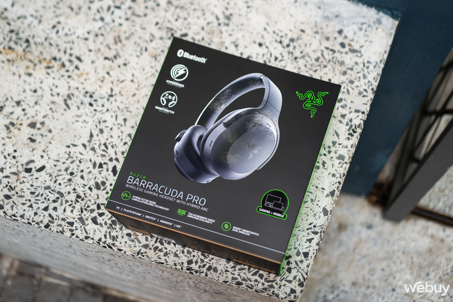 Trên tay tai nghe gaming không dây Razer Barracuda Pro: Màng loa mới ...