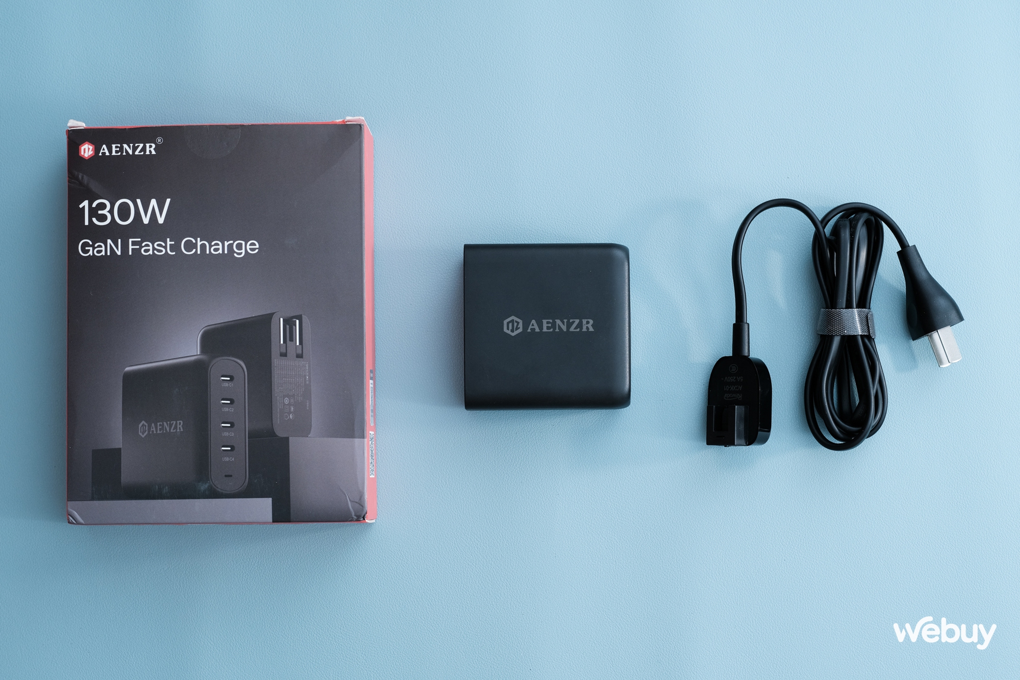 Củ sạc GaN 130W nhỏ gọn, 4 cổng C công suất cao, giá chỉ hơn 1 triệu đồng