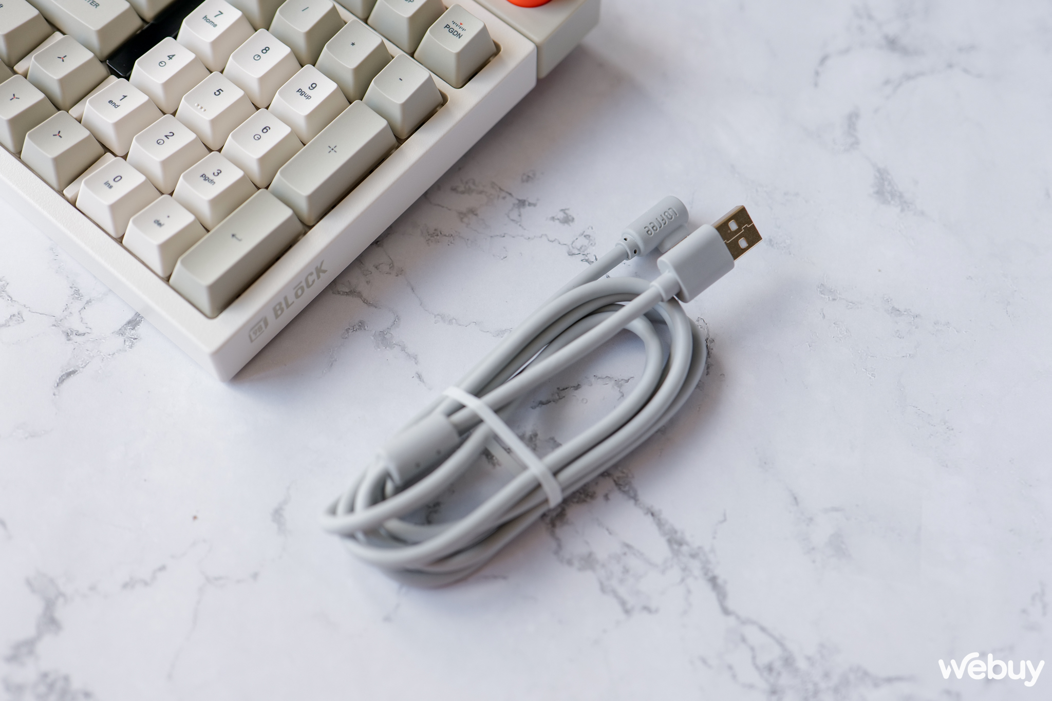 Trải nghiệm Lofree Touch và Block - Bộ đôi phím, chuột với tính năng hiện đại nhưng vẻ ngoài '40 ...