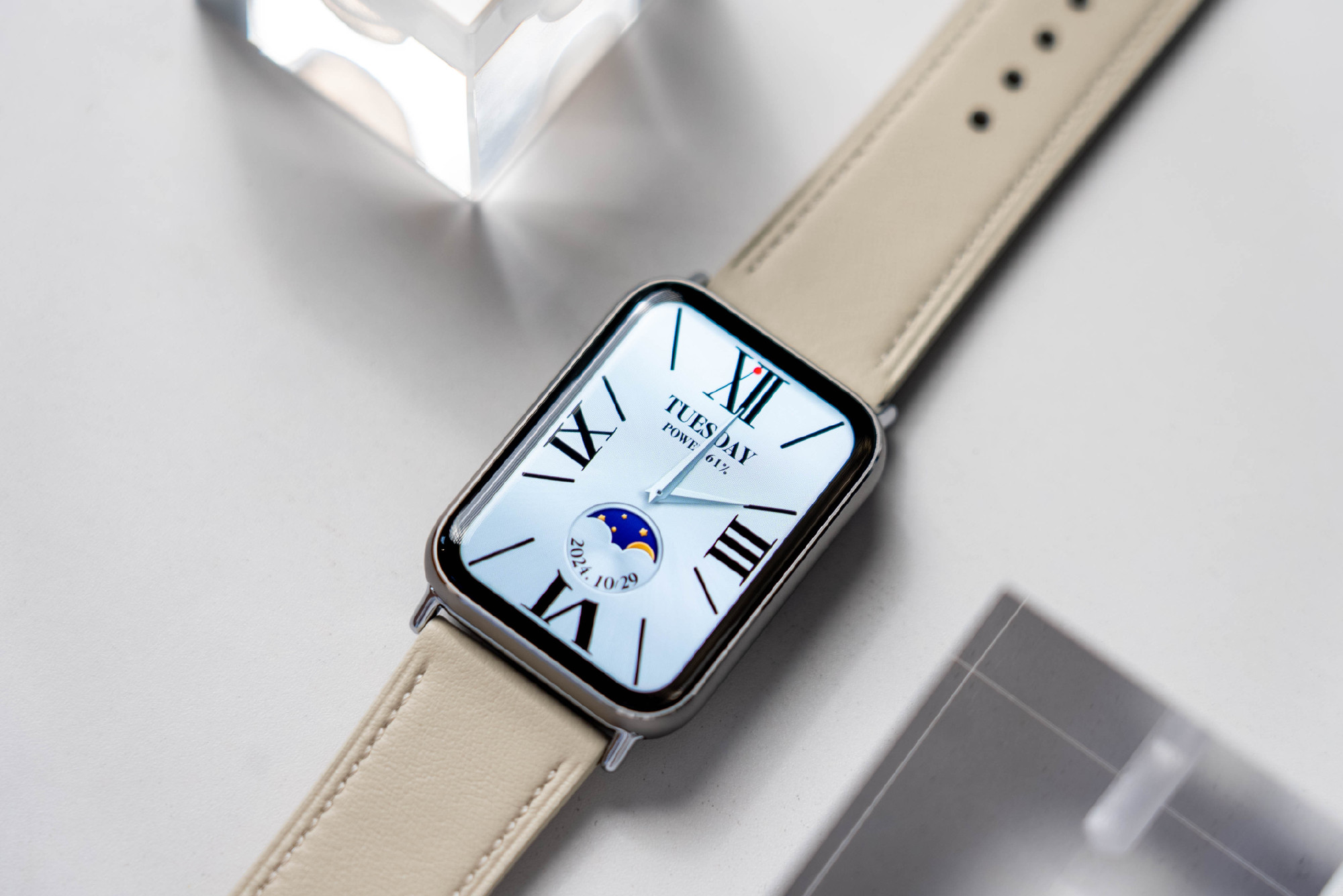 Cận cảnh smartband "quốc dân" Xiaomi Band 9 Pro : Thiết kế kim loại ...