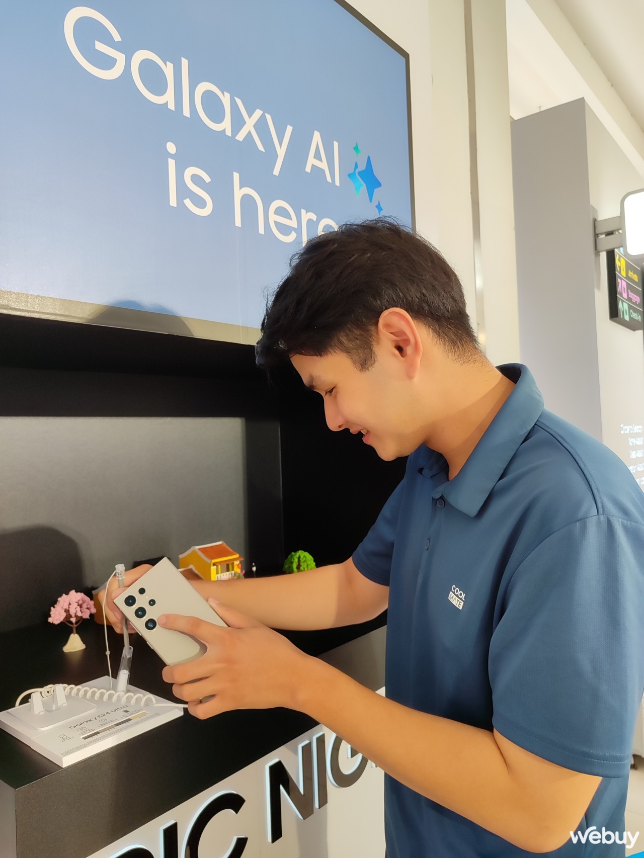 Sinh viên ồ ạt “hack” quà xịn, bỏ túi đủ mẹo học tập đỉnh nhờ Galaxy AI tại Galaxy Campus Tour 2024