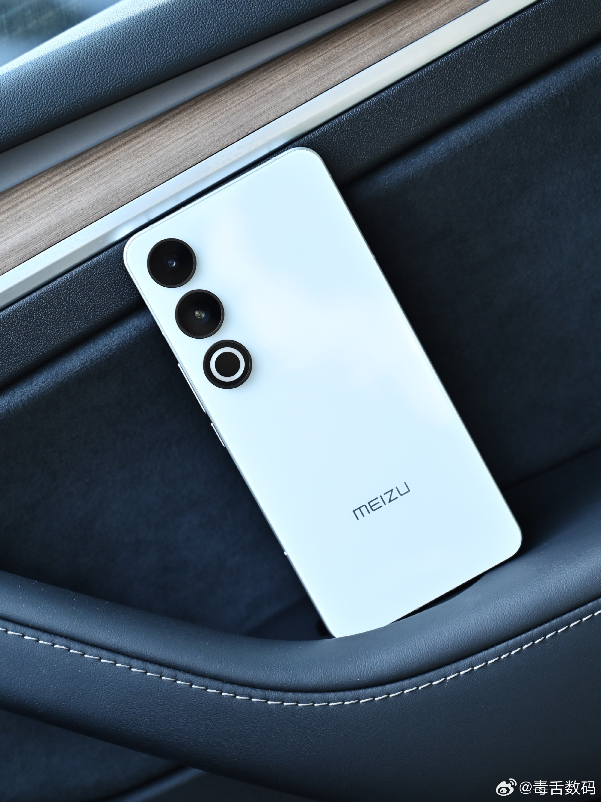 Meizu ra mắt smartphone cuối cùng: Thiết kế viền siêu mỏng, đẹp hơn ...