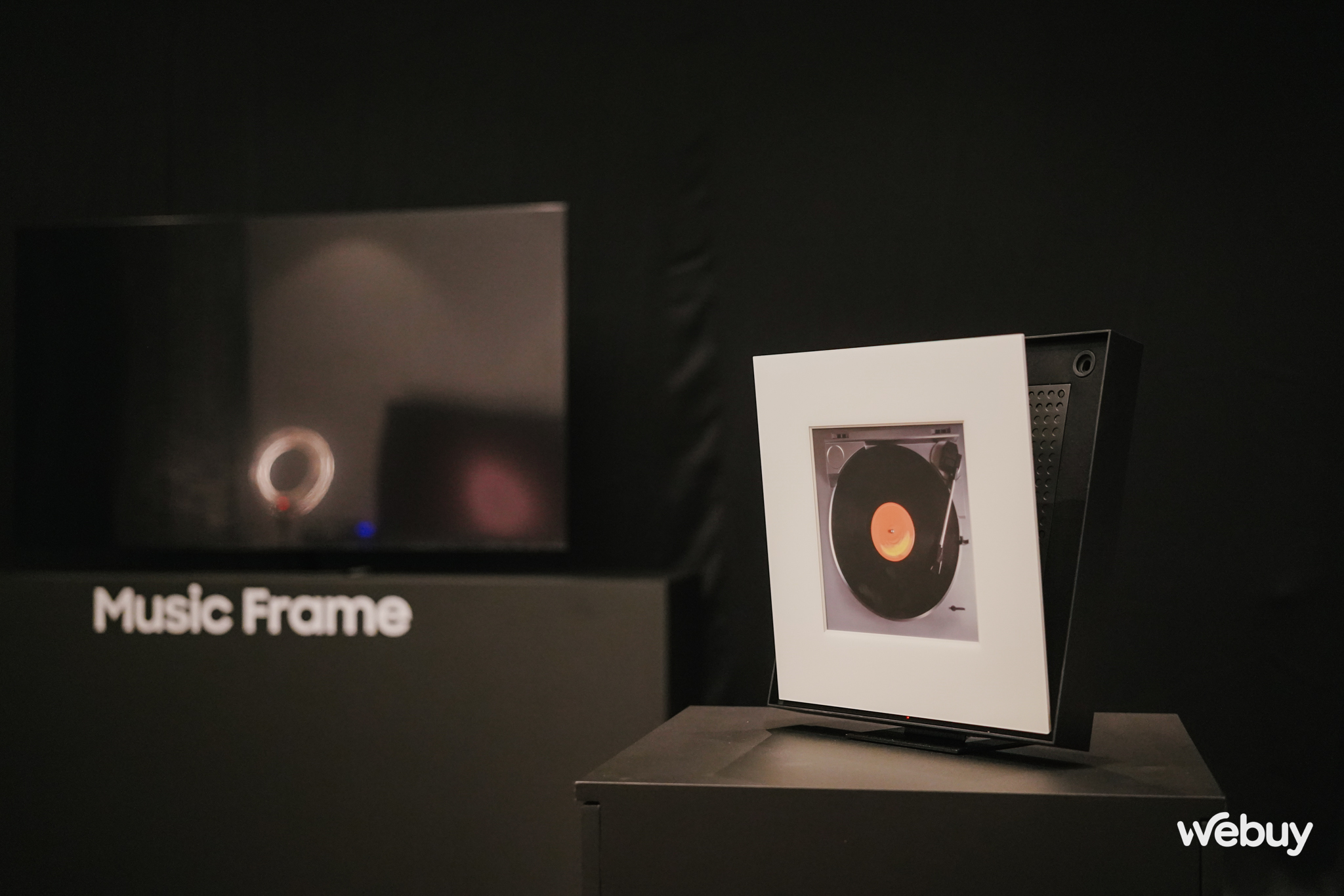 Samsung Music Frame: Khung tranh độc đáo có thể phát nhạc cho ngôi nhà bạn