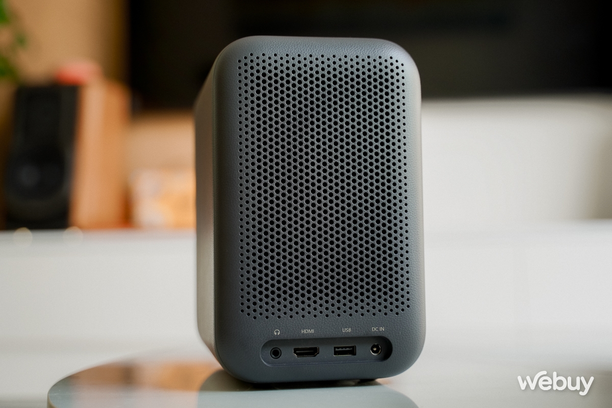 Trải nghiệm máy chiếu Xiaomi Smart Projector L1 Pro: Sáng hơn, đẹp hơn ...