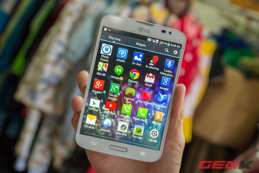 Trên tay LG Vu 3: Phong cách "dị" nhưng không vô dụng