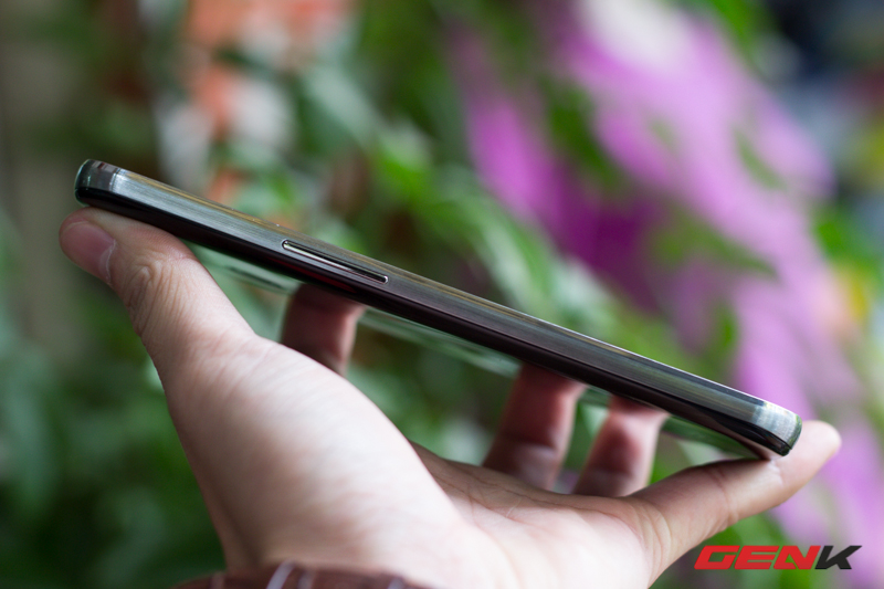 Cận cảnh Pantech Vega Secret Note: Điểm hội tụ của công nghệ mới