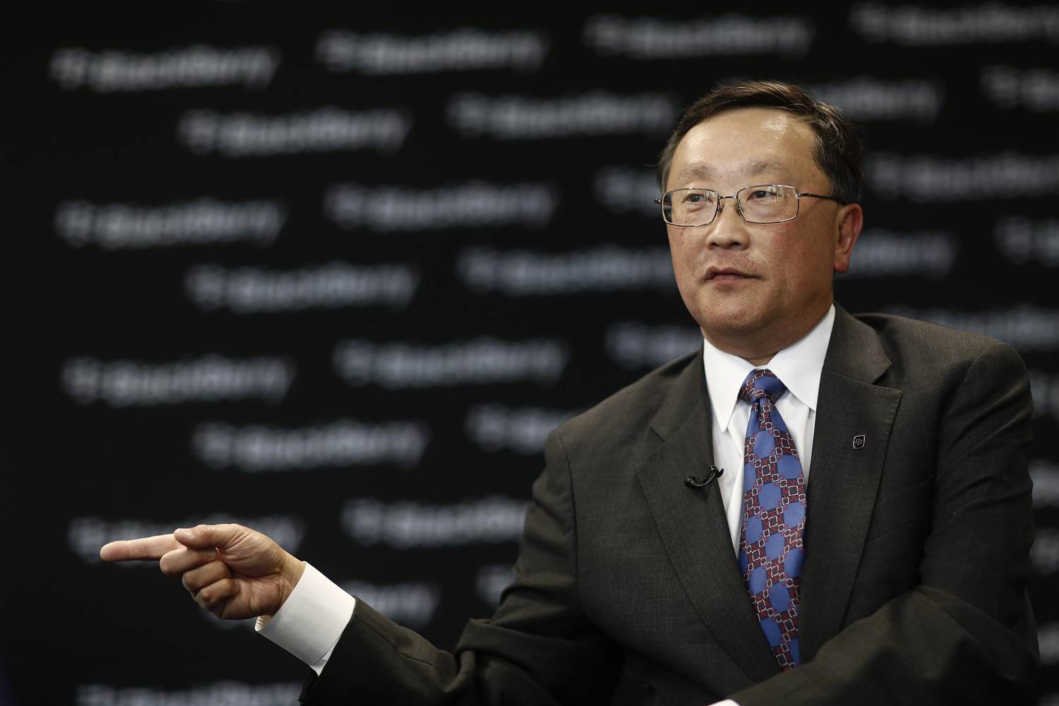 CEO John Chen: sẽ giảm giá BlackBerry Priv trong tháng 2
