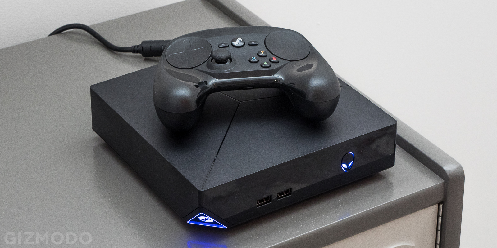 Dùng thử Alienware Steam Machine - Lạ nhưng liệu có hay?