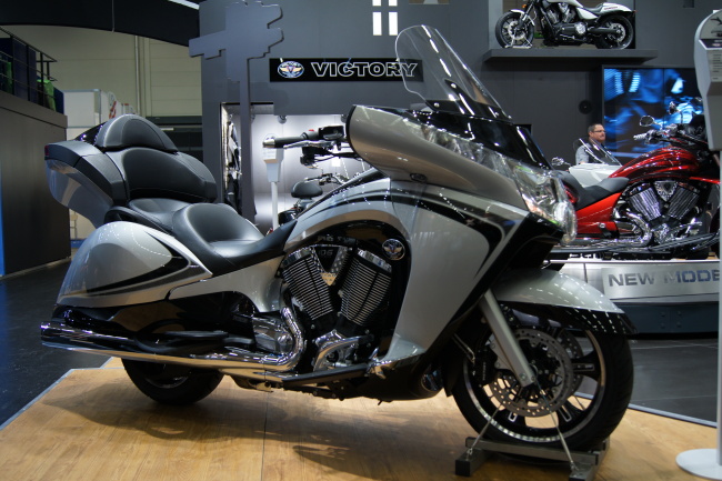 10 ý tưởng thiết kế môtô độc đáo trong tương lai