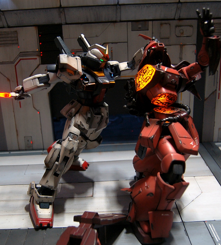 Cực ấn tượng với trận chiến Gundam chân thực nhất quả đất