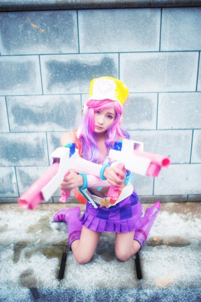 Lạ mắt với cosplay Miss Fortune Giả Lập trong Liên Minh Huyền Thoại