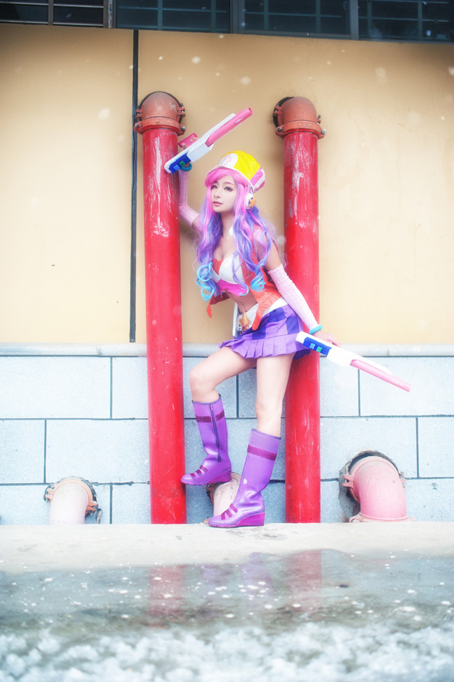 Lạ mắt với cosplay Miss Fortune Giả Lập trong Liên Minh Huyền Thoại