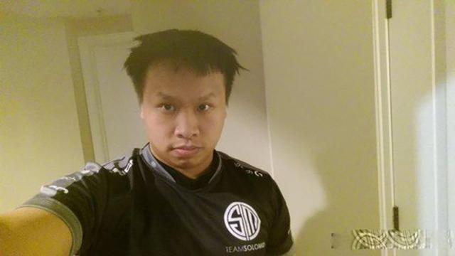 9 bạn gái game thủ nóng bỏng nhất thế giới