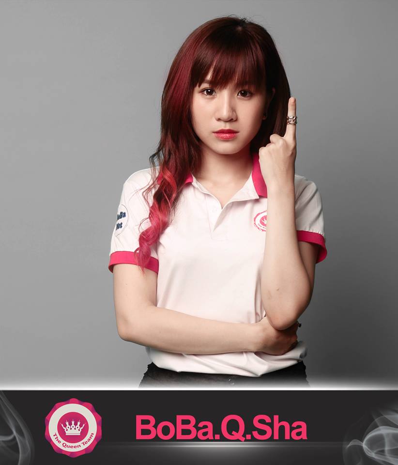 Xâm nhập 'nơi sống chung' của những game thủ nữ xinh đẹp nhất Việt Nam