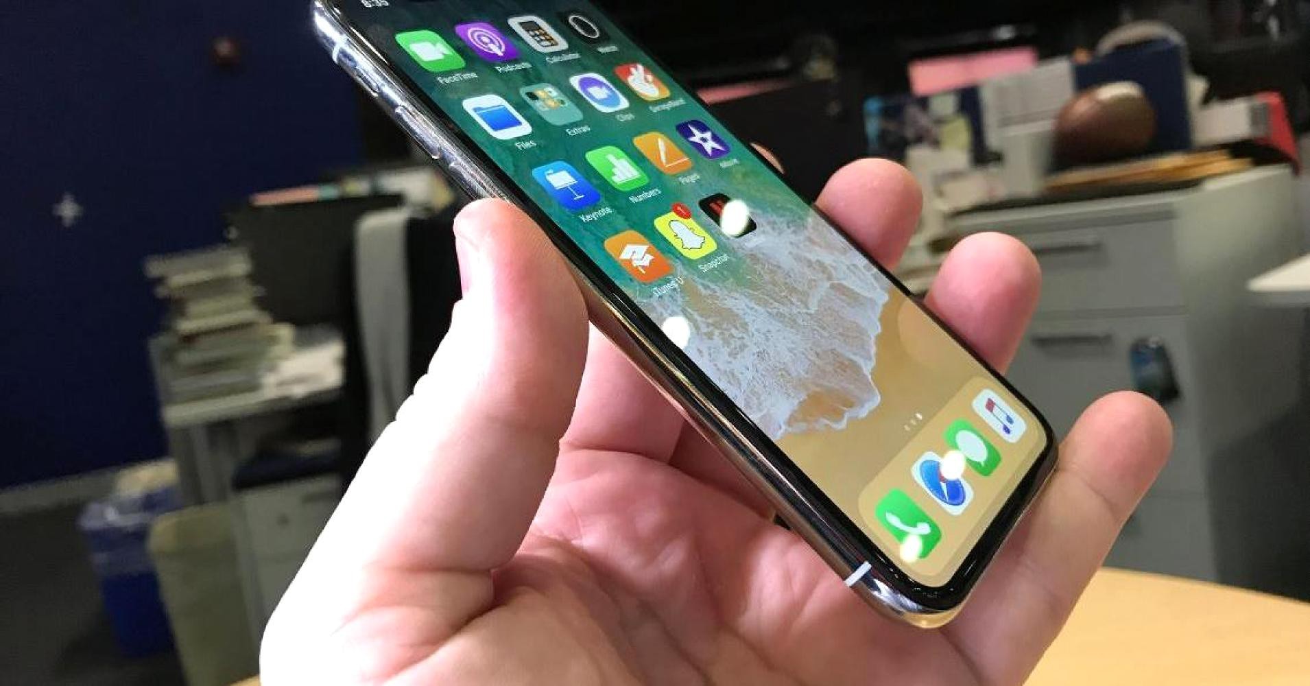 Apple: "Chúng tôi chưa bao giờ có ý định mang Touch ID lên iPhone X vì ...