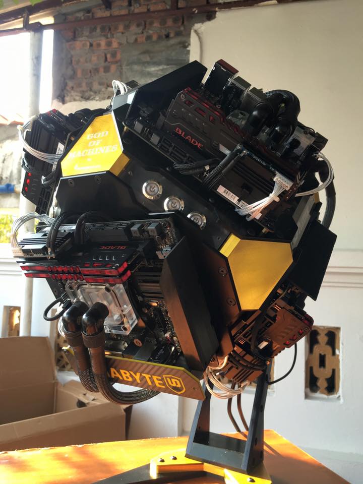 Ngắm bộ máy tính "God of Machine" khủng và đẹp nhất Việt Nam hiện tại