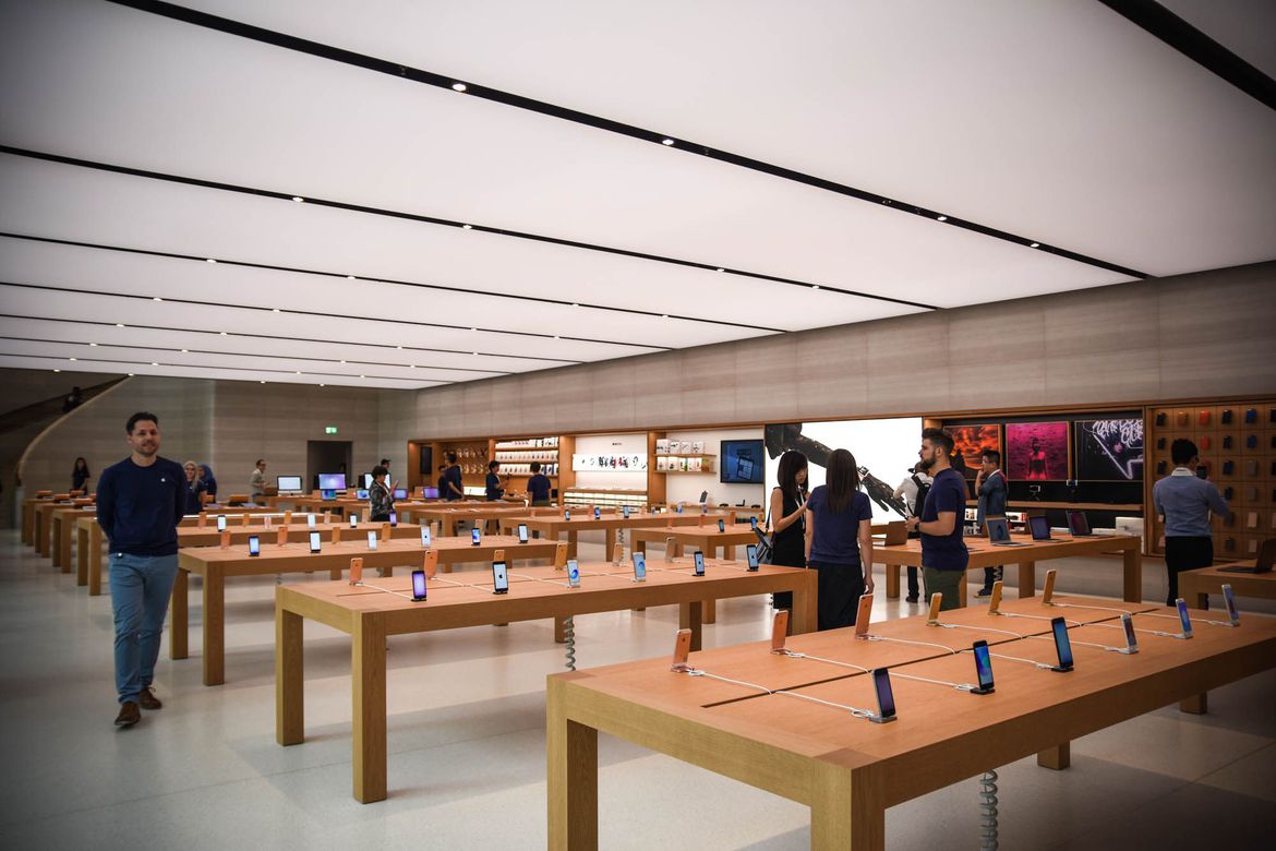 Bên trong Apple Store mới toanh tại Singapore, cửa hàng chính chủ đầu ...
