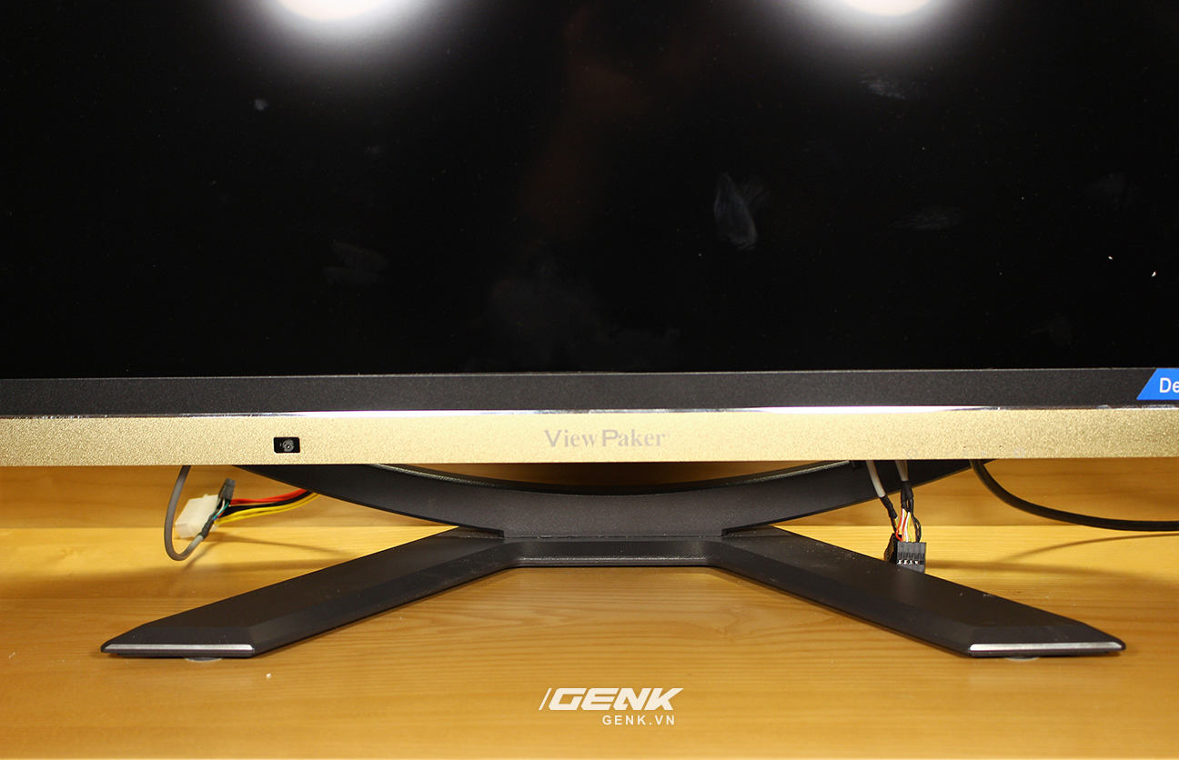 Đánh giá màn hình PIO View Paker E320DMG: Bệ phóng cho một máy tính ...