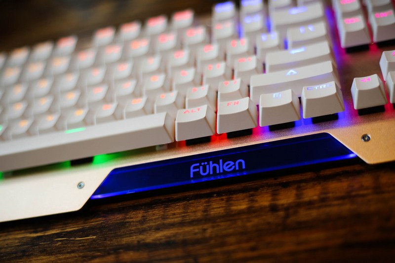 Fuhlen SM690 - Bàn phím cơ rẻ, đẹp, chất lượng khá cho game thủ Việt