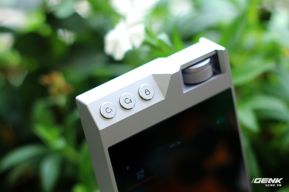 Cận cảnh máy nghe nhạc hi-end Luxury & Precision L3 Pro vừa về Việt Nam