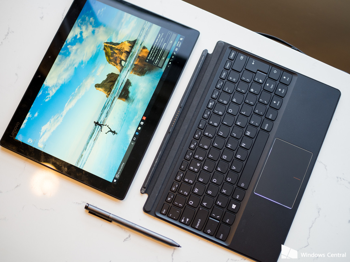 [CES 2017] Lenovo trình làng MIIX 720, thách thức Surface Pro của Microsoft