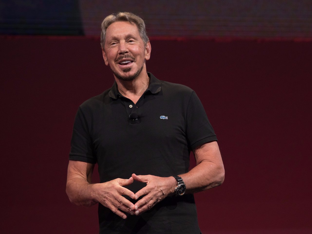 Ông trùm Larry Ellison đang lo đánh bại Amazon mà quên mối đe dọa trực ...