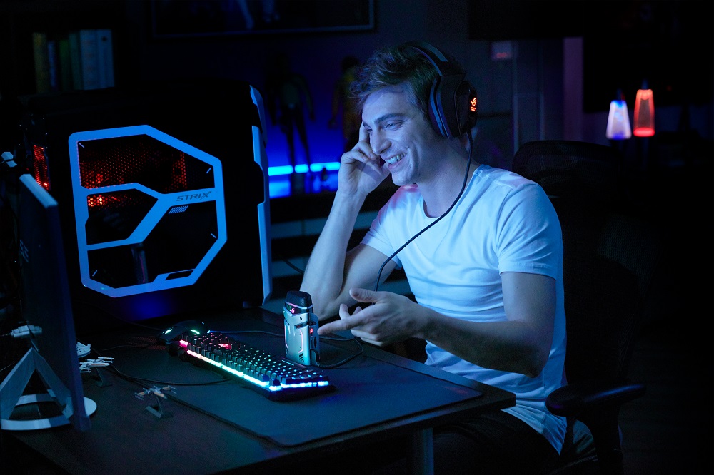 Hết đồ chơi game thủ, Asus ROG lại chiều cả cộng đồng streamer với ...