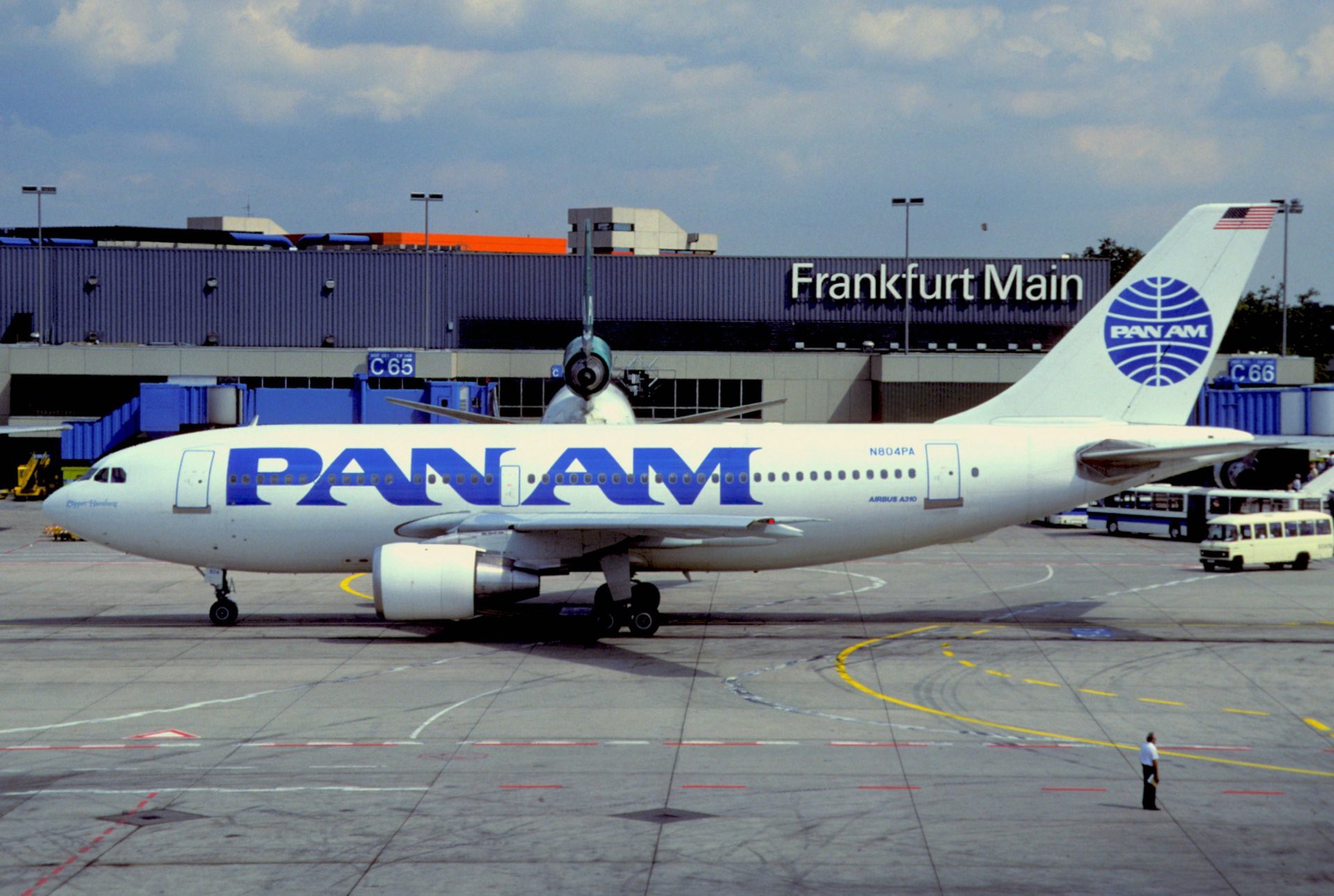 Airbus A320 và hành trình từ mặt đất bay đến trời cao để trở thành đối ...