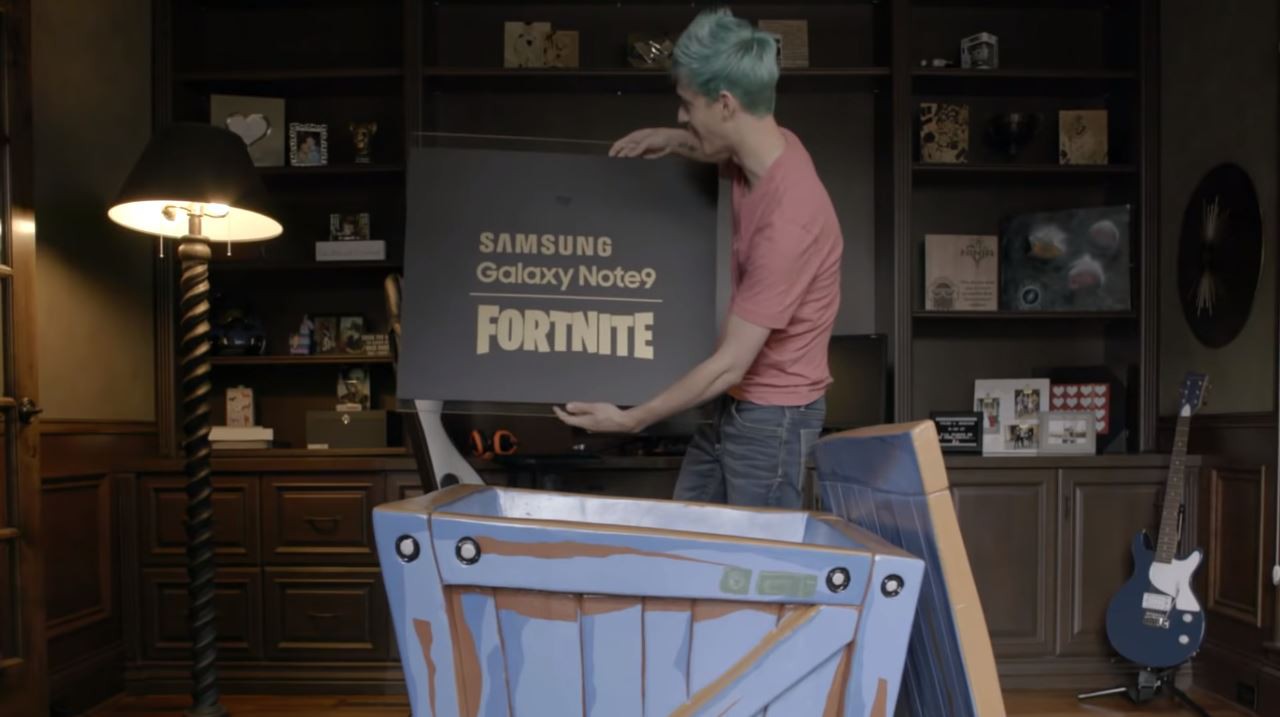 Samsung lại tiếp tục chơi trội: gửi "hòm tiếp tế" Fortnite chứa Galaxy ...