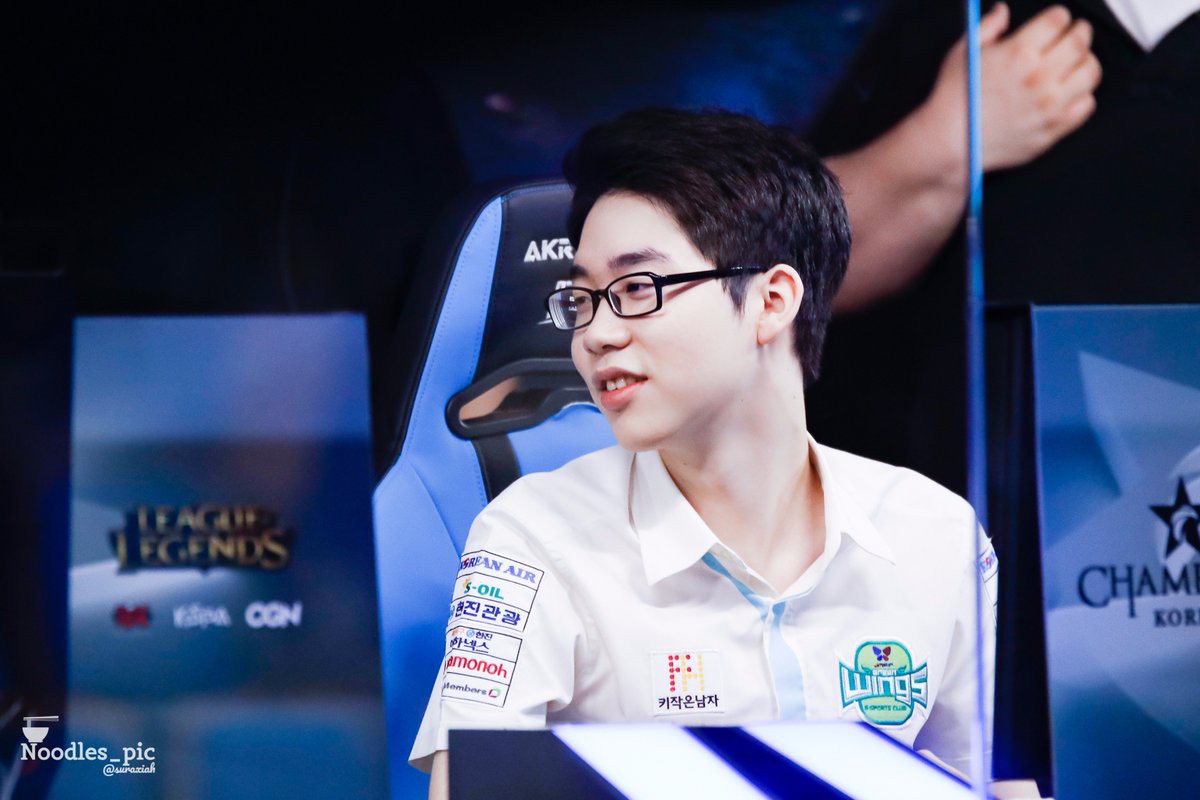 Super Team KT Rolster thay thế Deft bằng Xạ thủ từng thi đấu tại...Nhật ...