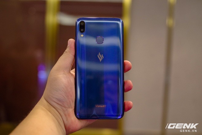 Cận cảnh 4 smartphone Vsmart vừa được ra mắt: thiết kế hiện đại, cấu ...