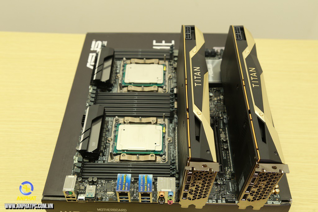 Trên tay CPU Intel Xeon Platinum 8180: Bộ vi xử lý 28 nhân siêu đắt ...