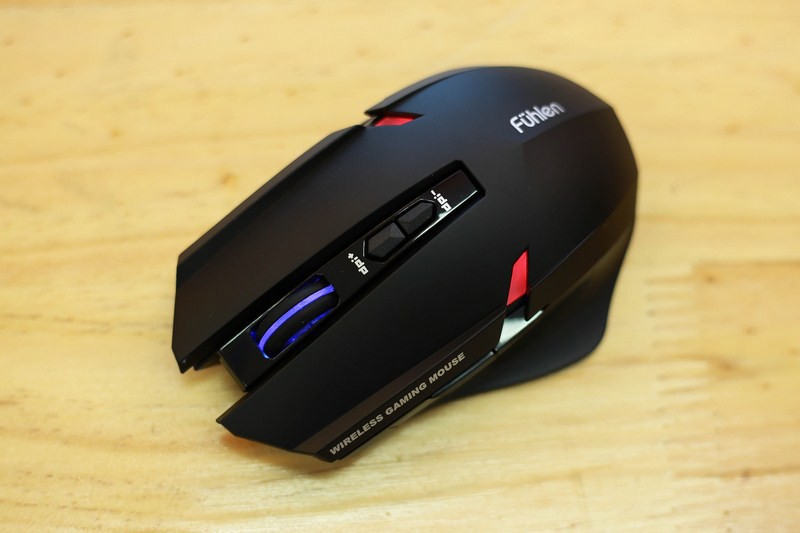 Fuhlen X100 Wireless: Chuột chơi game không dây giá mềm rất đáng chú ý