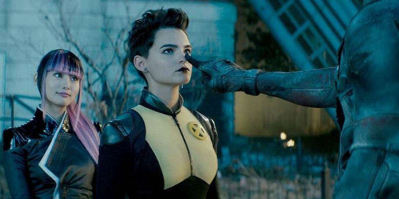 10 điều thú vị mà bạn có thể bỏ qua trong trailer "Deadpool 2"