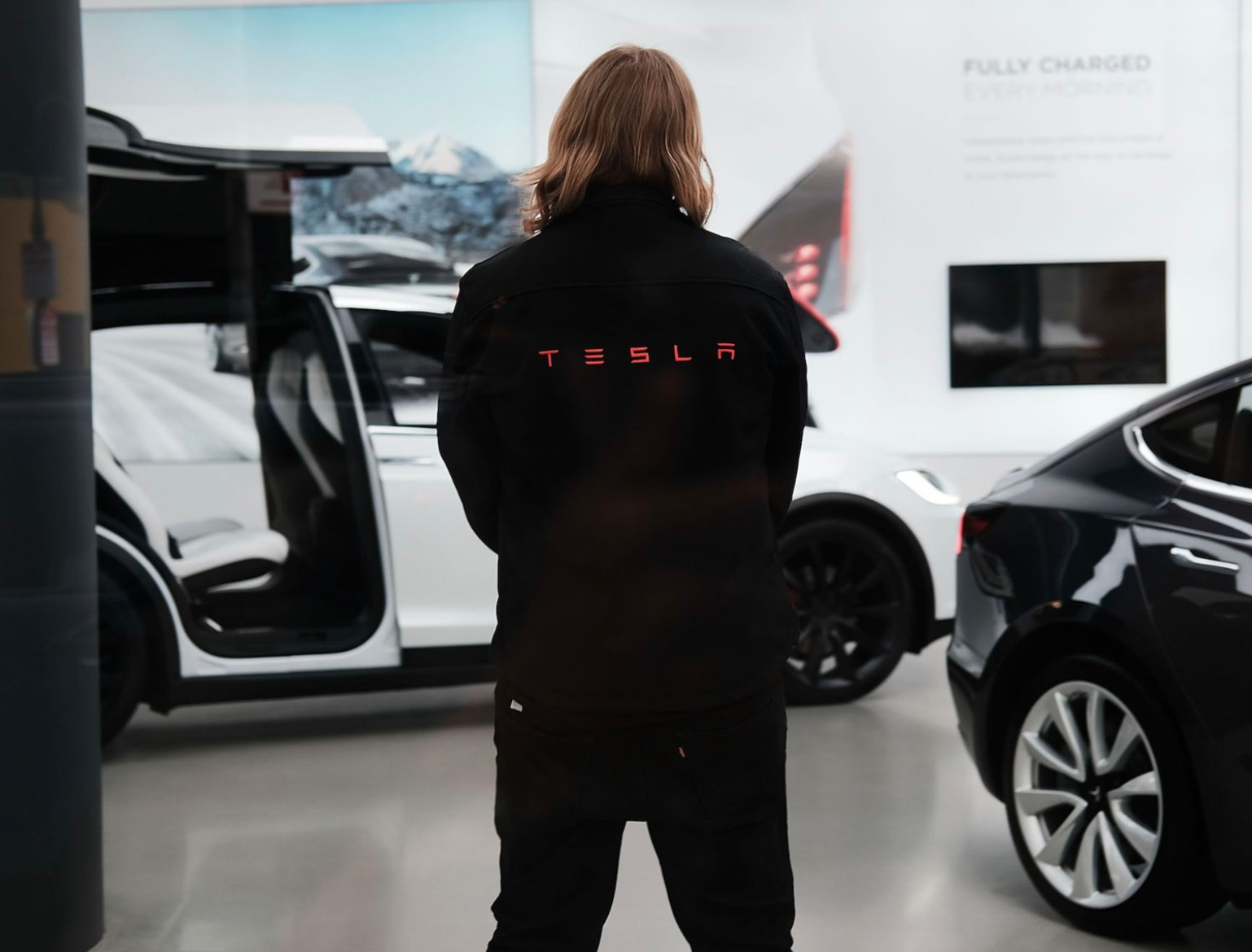 Những cựu nhân viên Tesla chia sẻ sự bàng hoàng khi họ biết là mình ...