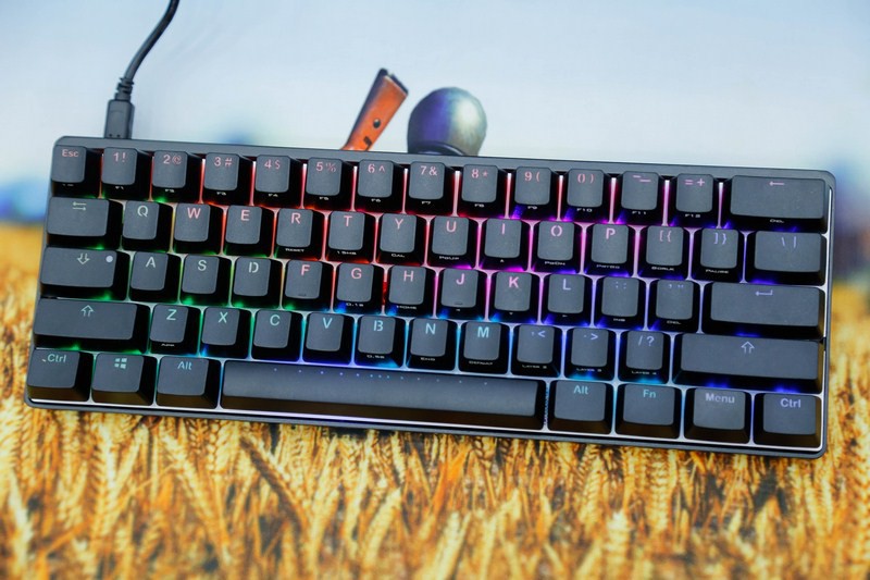 Vortex Poker 3 RGB - Bàn phím cơ siêu cấp vô địch, vỏ nhôm đập thủng cả ...