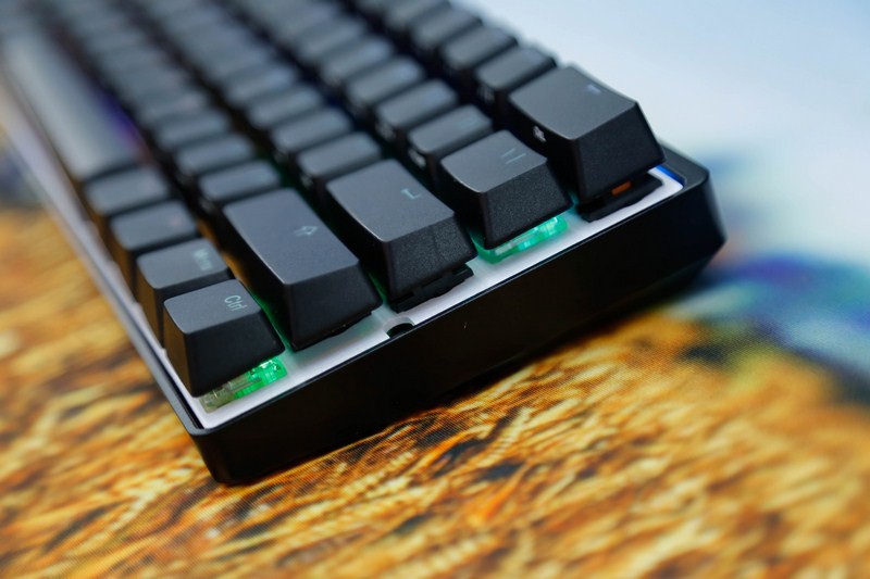 Vortex Poker 3 RGB - Bàn phím cơ siêu cấp vô địch, vỏ nhôm đập thủng cả ...