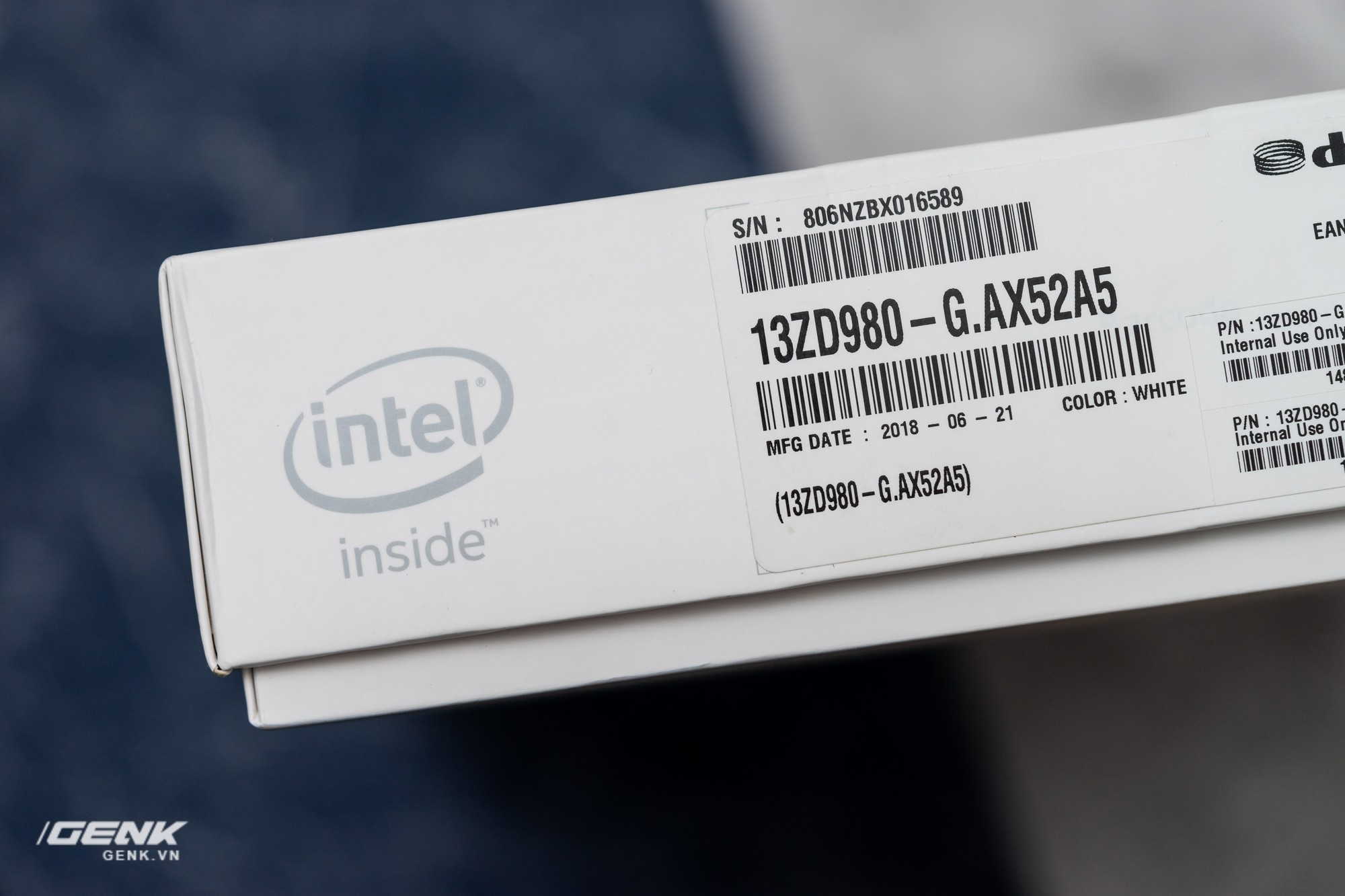 Đập hộp máy tính xách tay LG Gram 2018 - Mạnh mẽ nhưng nhẹ như lông hồng