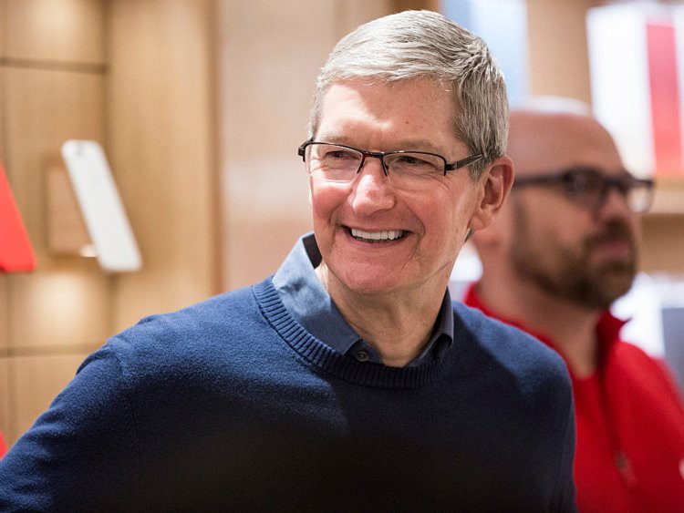 CEO Tim Cook làm gì mỗi ngày để có thể điều hành công ty công nghệ 1. ...