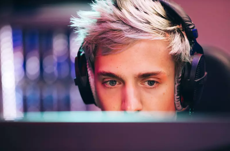 Từ streamer được yêu quý nhất, Ninja bất ngờ bị ghét bỏ thậm tệ vì lý ...