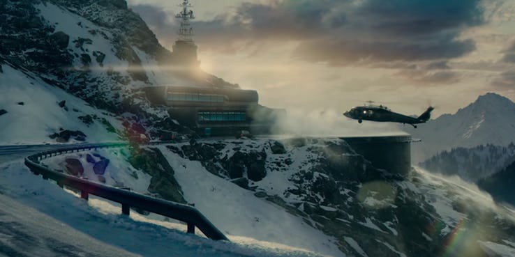 15 chi tiết thú vị ẩn chứa trong Trailer Hellboy 2019 mà chỉ fan cuồng ...