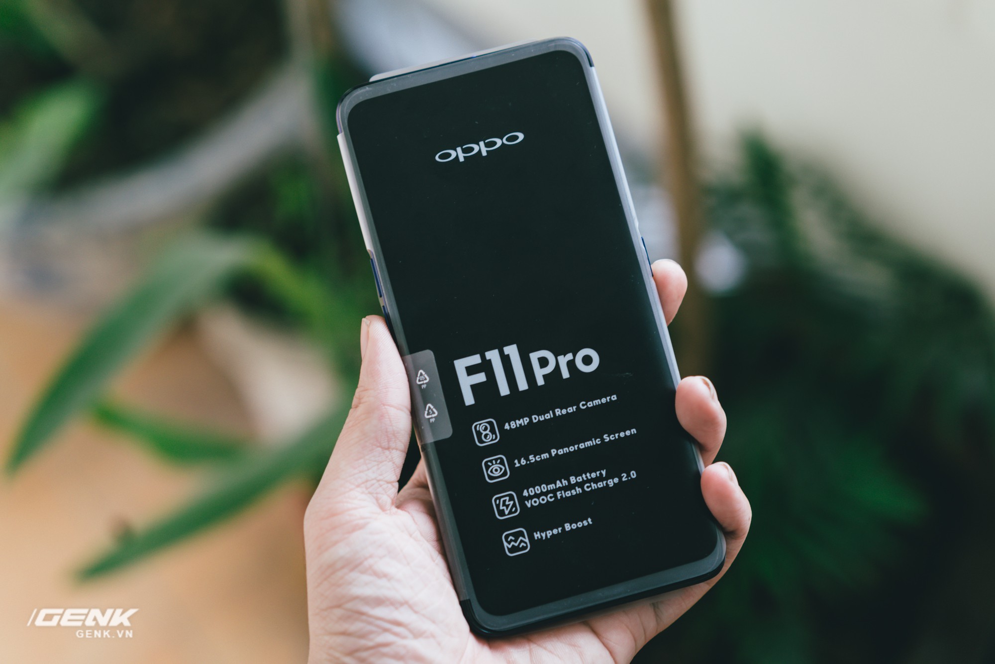 Đập hộp OPPO F11 Pro - Camera trước dạng trượt, camera sau độ phân giải ...