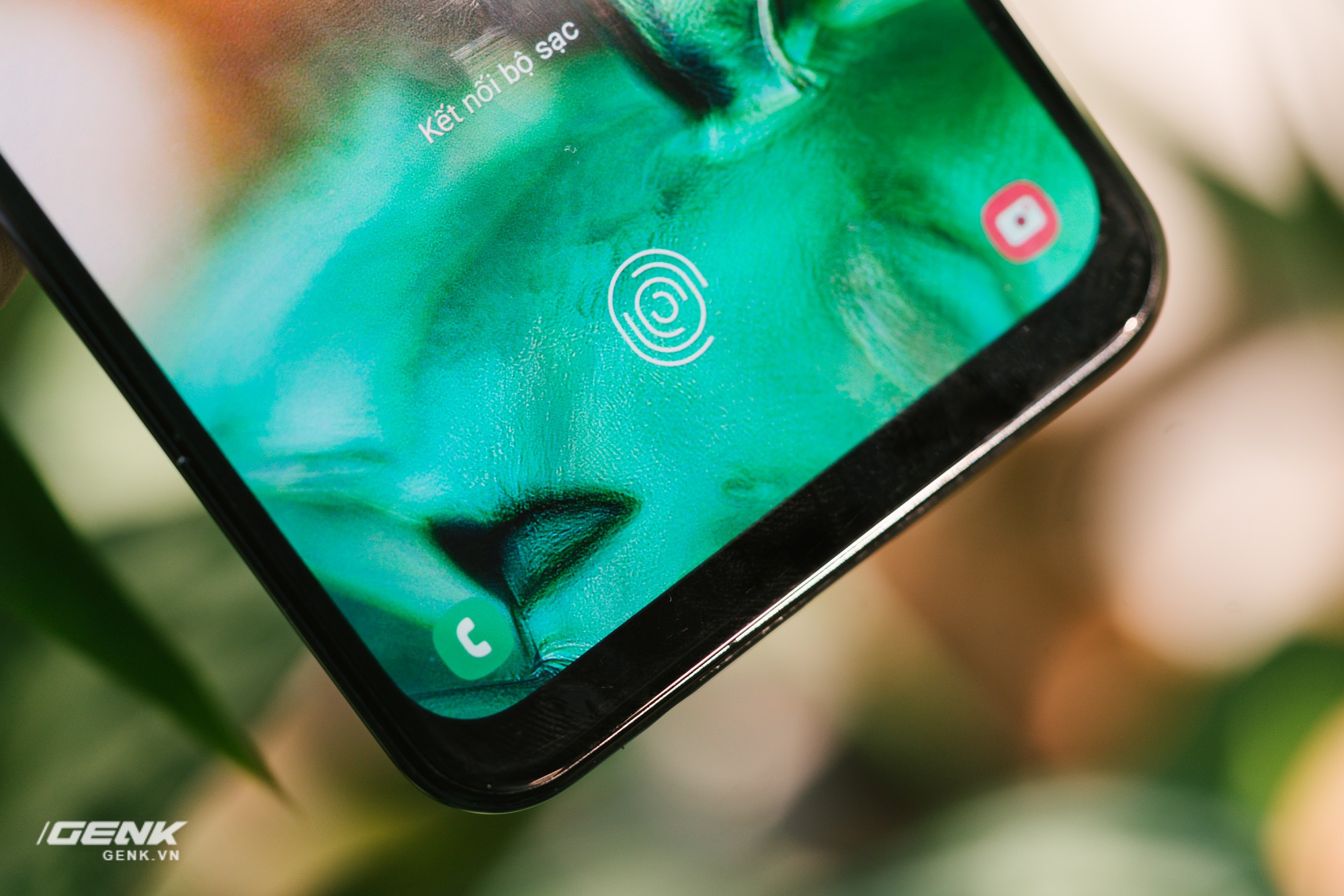 Đánh giá chi tiết Samsung Galaxy A50 - Mới mẻ từ trong ra ngoài, nhưng ...