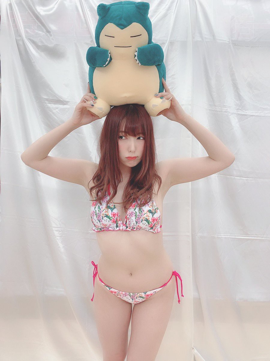 Nữ Thần Yui Hatano Kỷ Niệm 10 Năm Vào Nghề Bất Ngờ Nhận được Quà Toàn