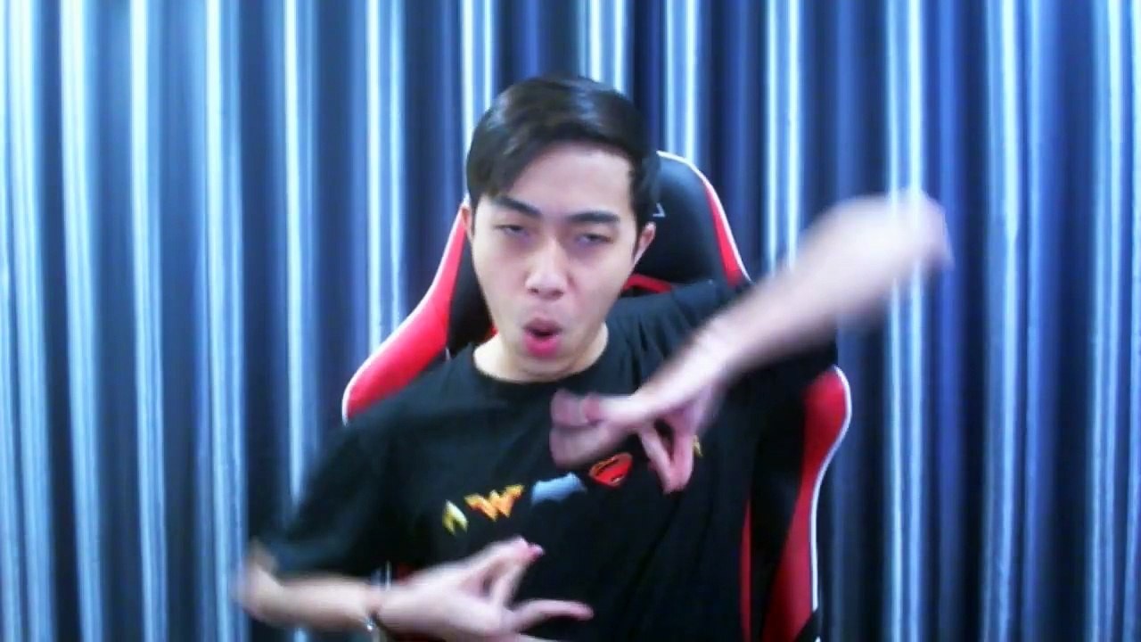 Cris Devil Gamer thu nhập hơn 400 triệu mỗi tháng nhưng có những 'góc ...