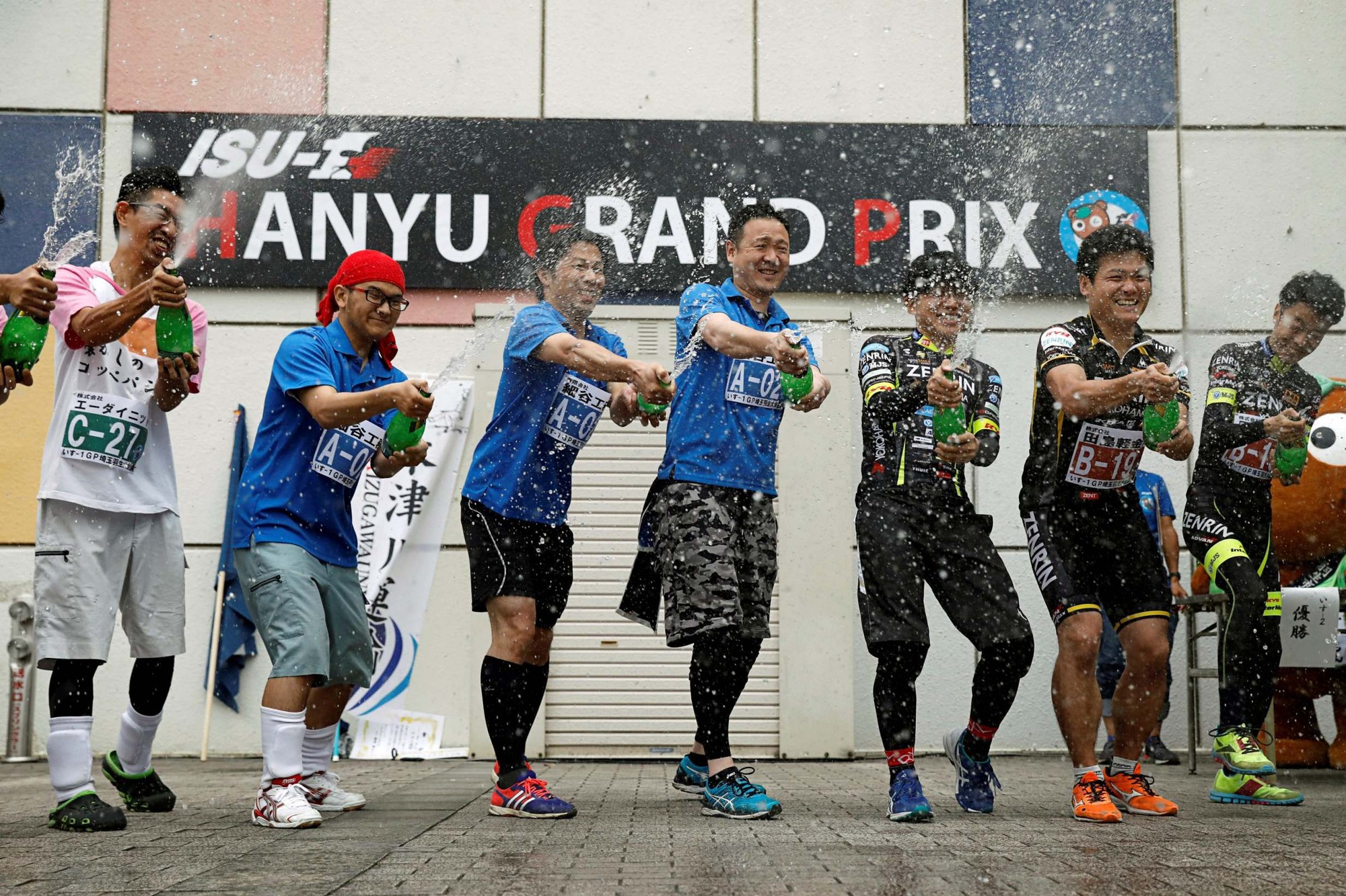 Isu-1 Grand Prix, Cuộc đua ghế văn phòng vừa vui vừa hài hước của người ...